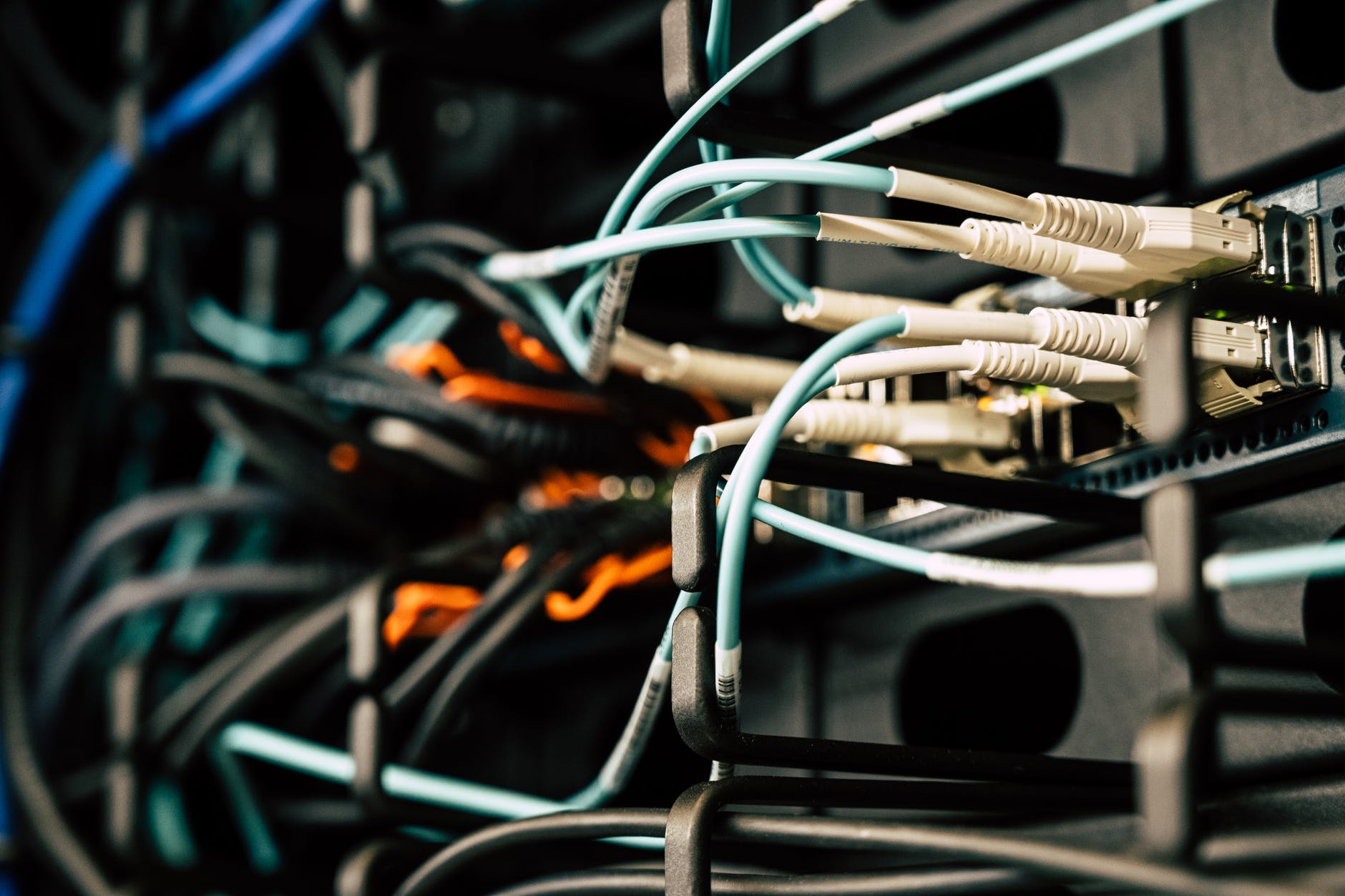 What Factors To Consider When Selecting Network Cabling - Akibia
